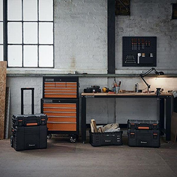 Depozitare UNIC SPOT | Totul pentru casa si gradina | Brico Depot