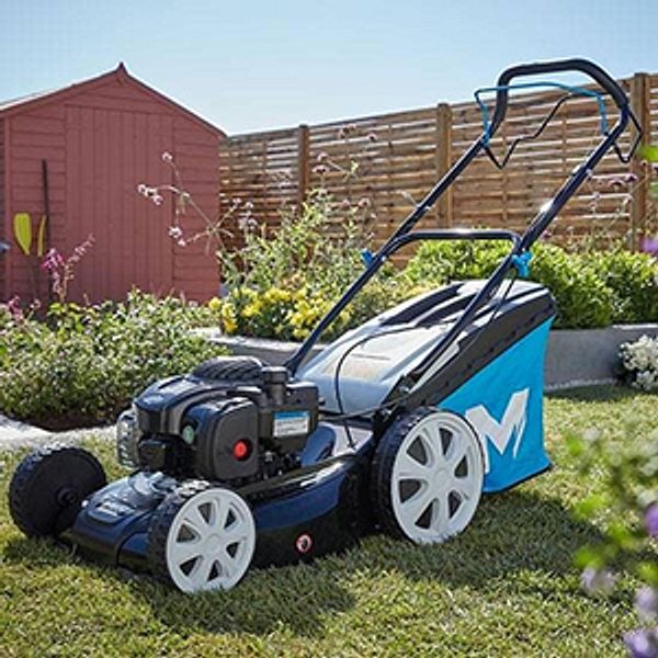 Masini si utilaje gradina GARDENA | Totul pentru casa si gradina ...